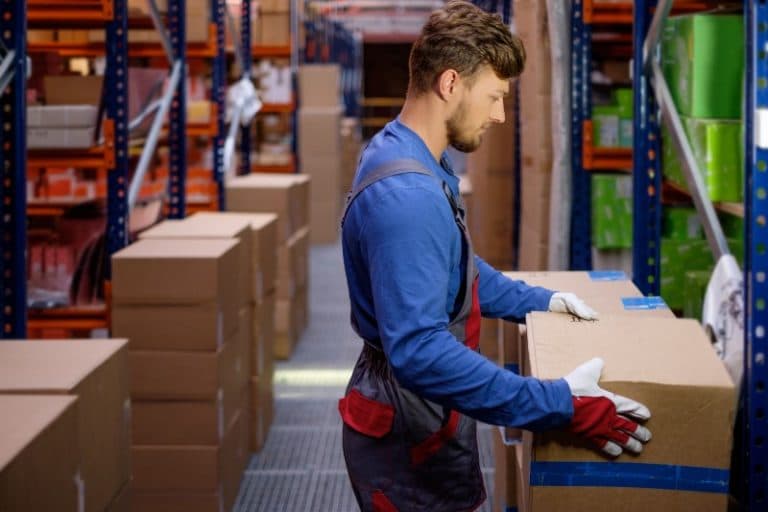 Devenir Magasinier 2022 salaire, formation, métier Devenir Magasinier 2022 salaire, formation, métier